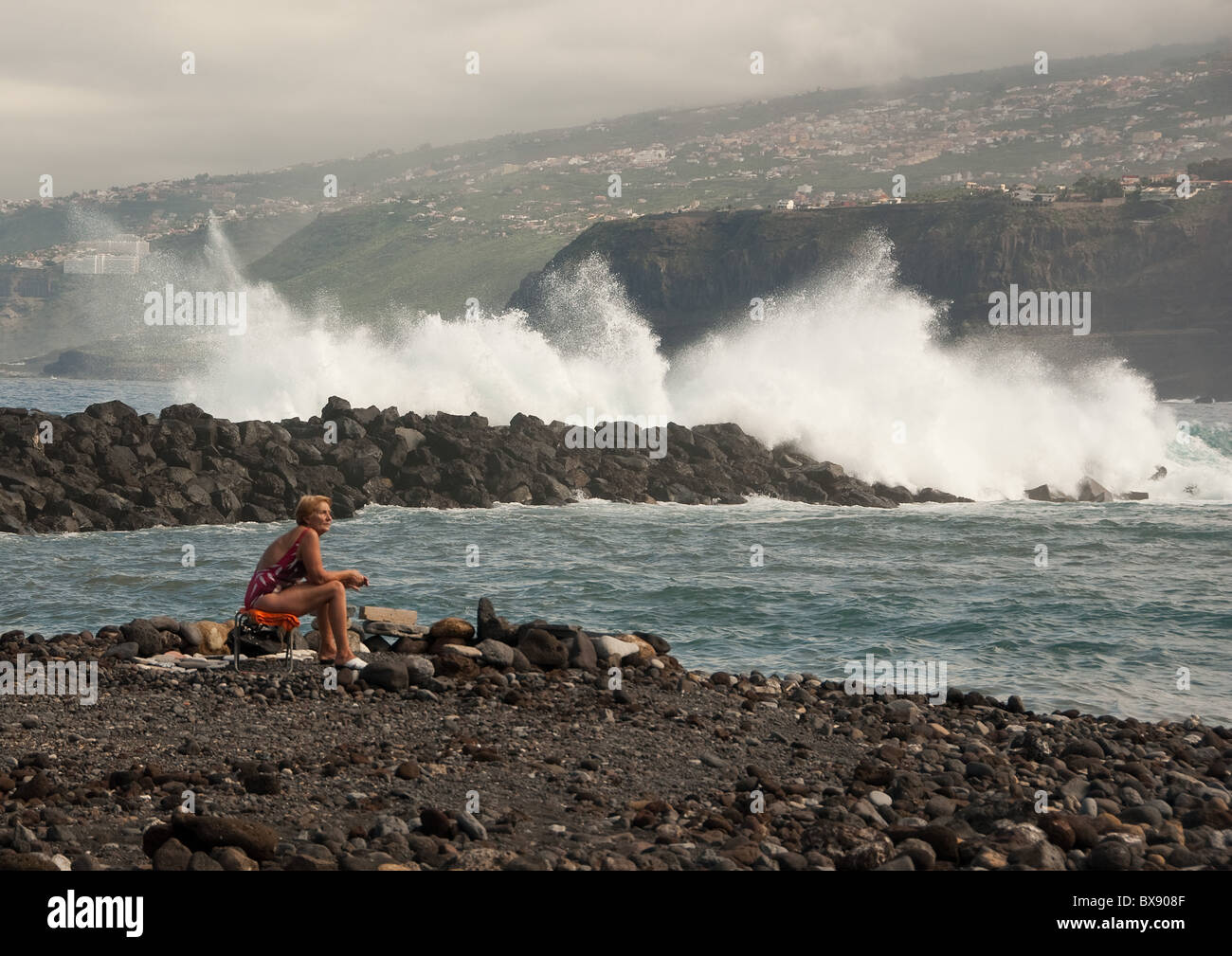 Holidaymaker on Tenerife beach Stock Photo - Alamy