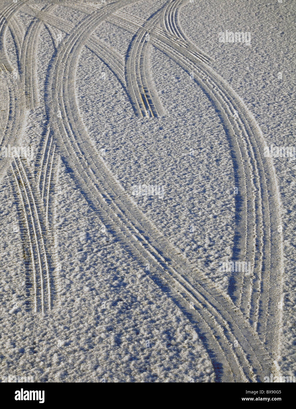 tyre tracks in snow Stock Photo - Alamy