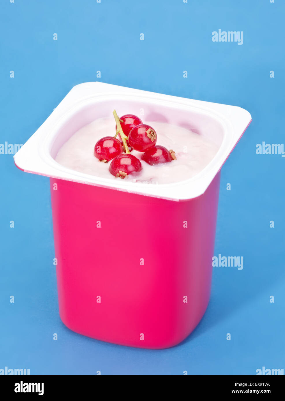 Currant box hi-res stock photography and images - Alamy