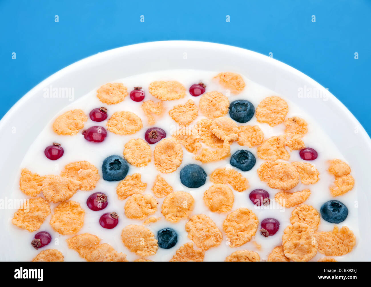 Corn flakes milk hi-res stock photography and images - Alamy