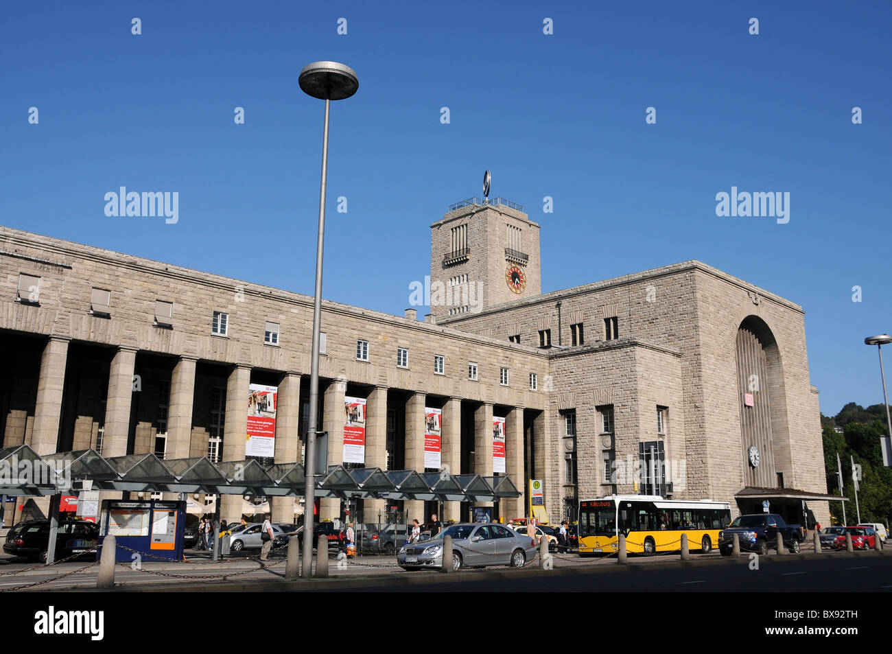 Stuttgart main train station hi-res stock photography and images - Alamy