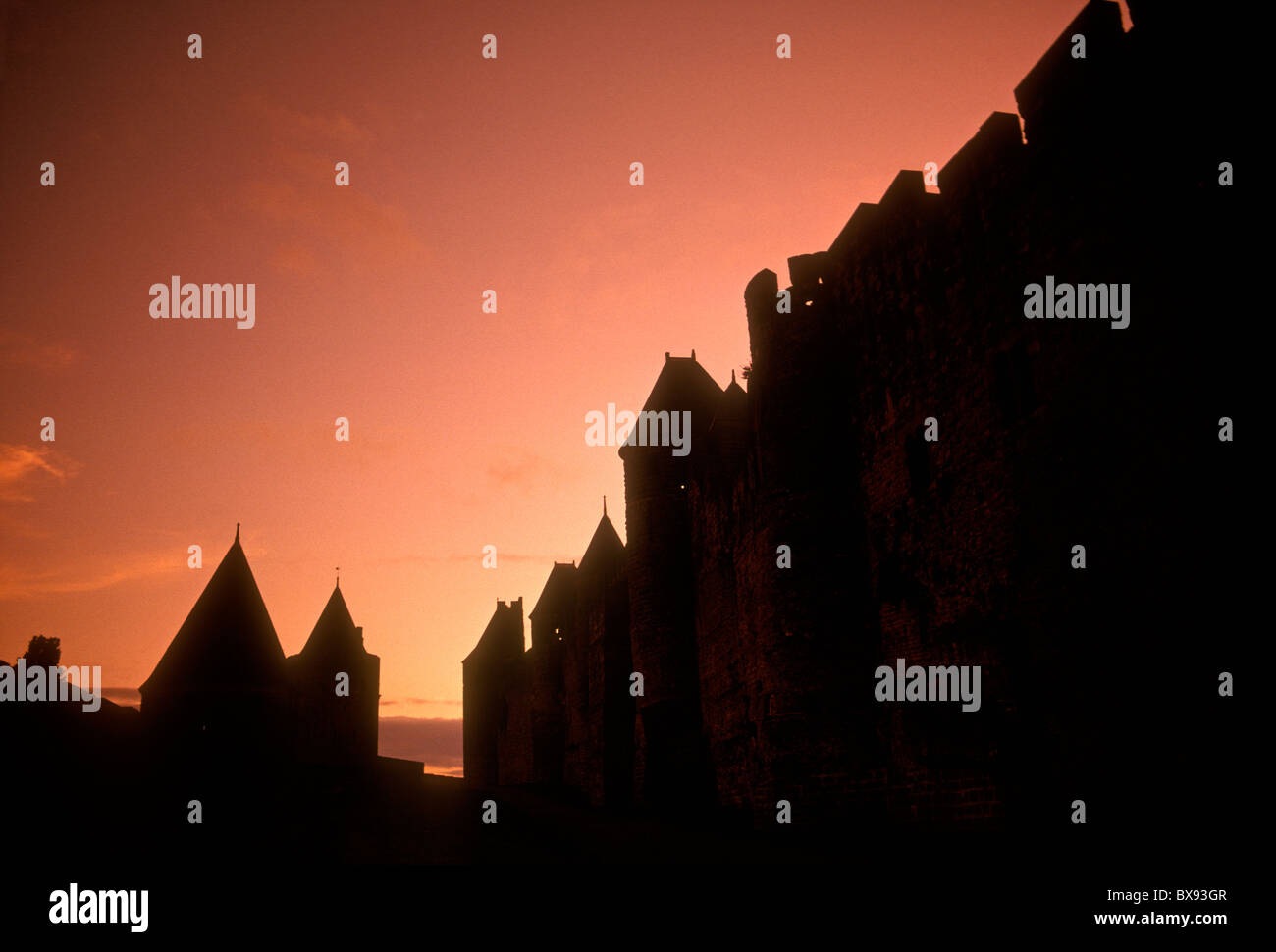 walled town, feudal stronghold, citadel, military fortress, Cathar Wars ...