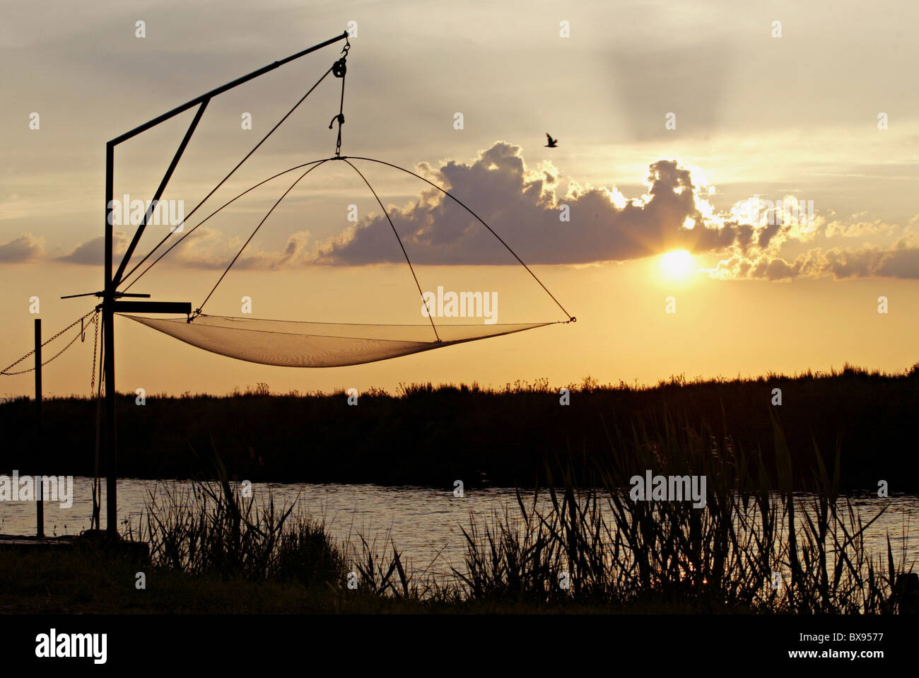 Suspended over hi-res stock photography and images - Alamy