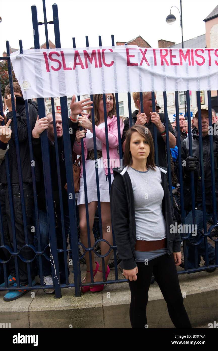 Members of the English Defence League (EDL) protest in Leicester ...