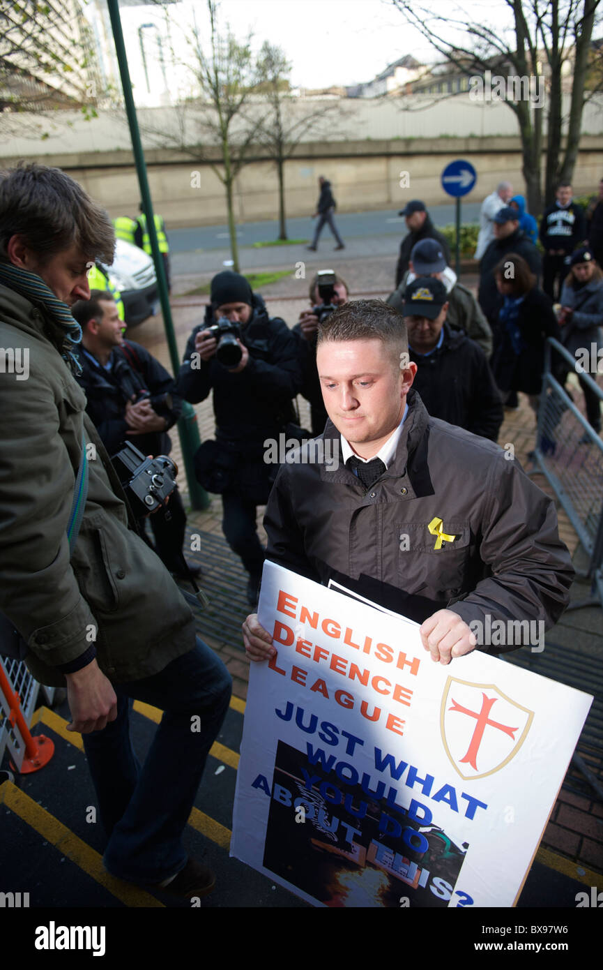 English Defence League (EDL) leader Tommy Robinson, also known as ...