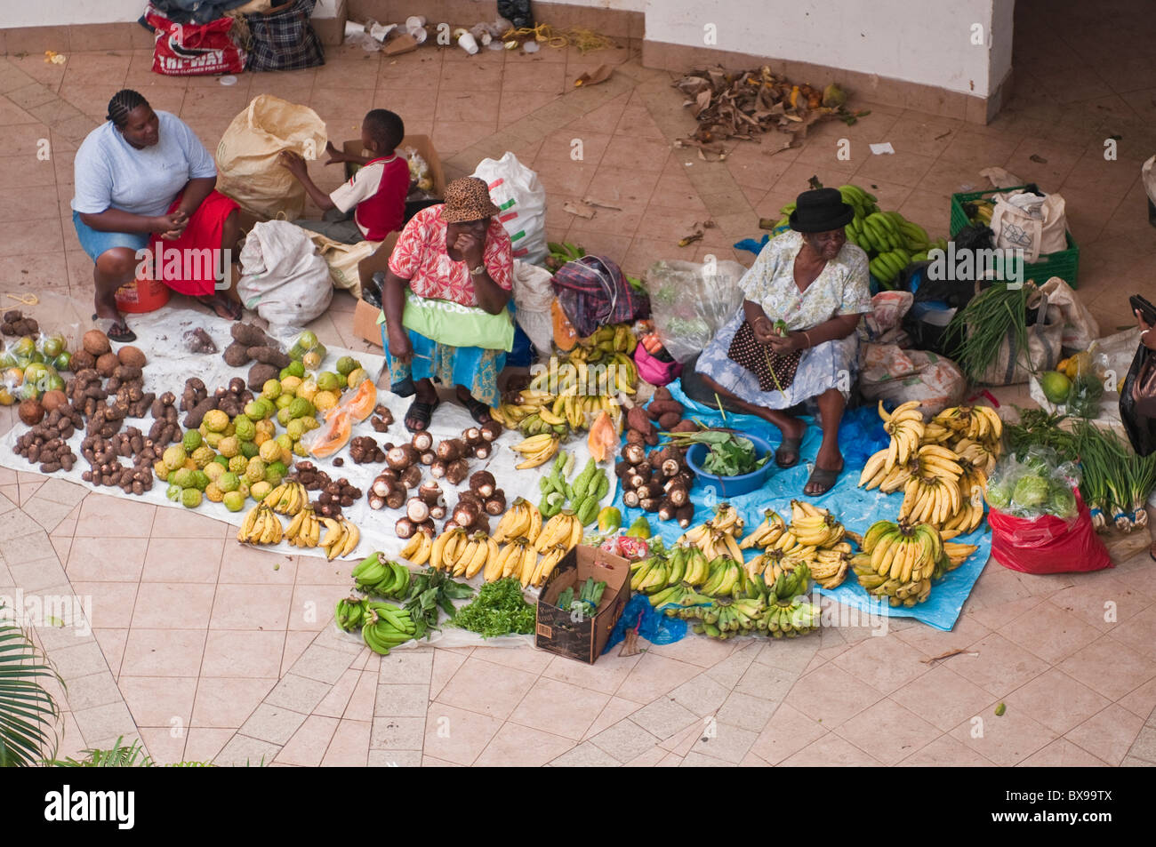 St Vincent Kingstown Market Vendors Stock Photos & St Vincent Kingstown ...