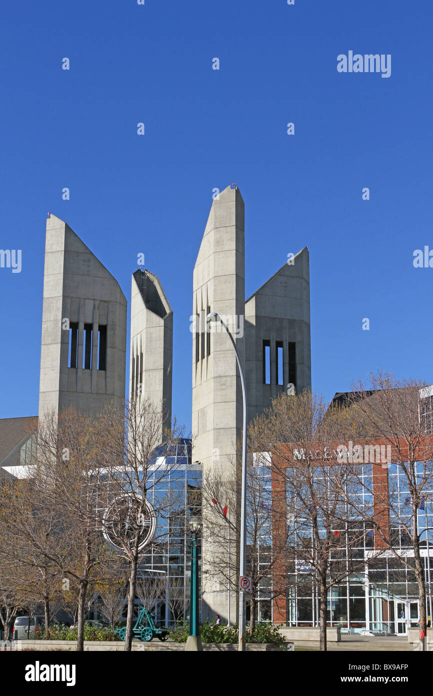 Inventive technology hi-res stock photography and images - Alamy