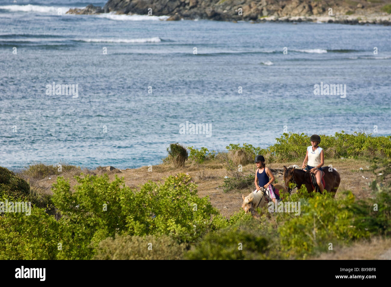 St maarten women hi-res stock photography and images - Alamy