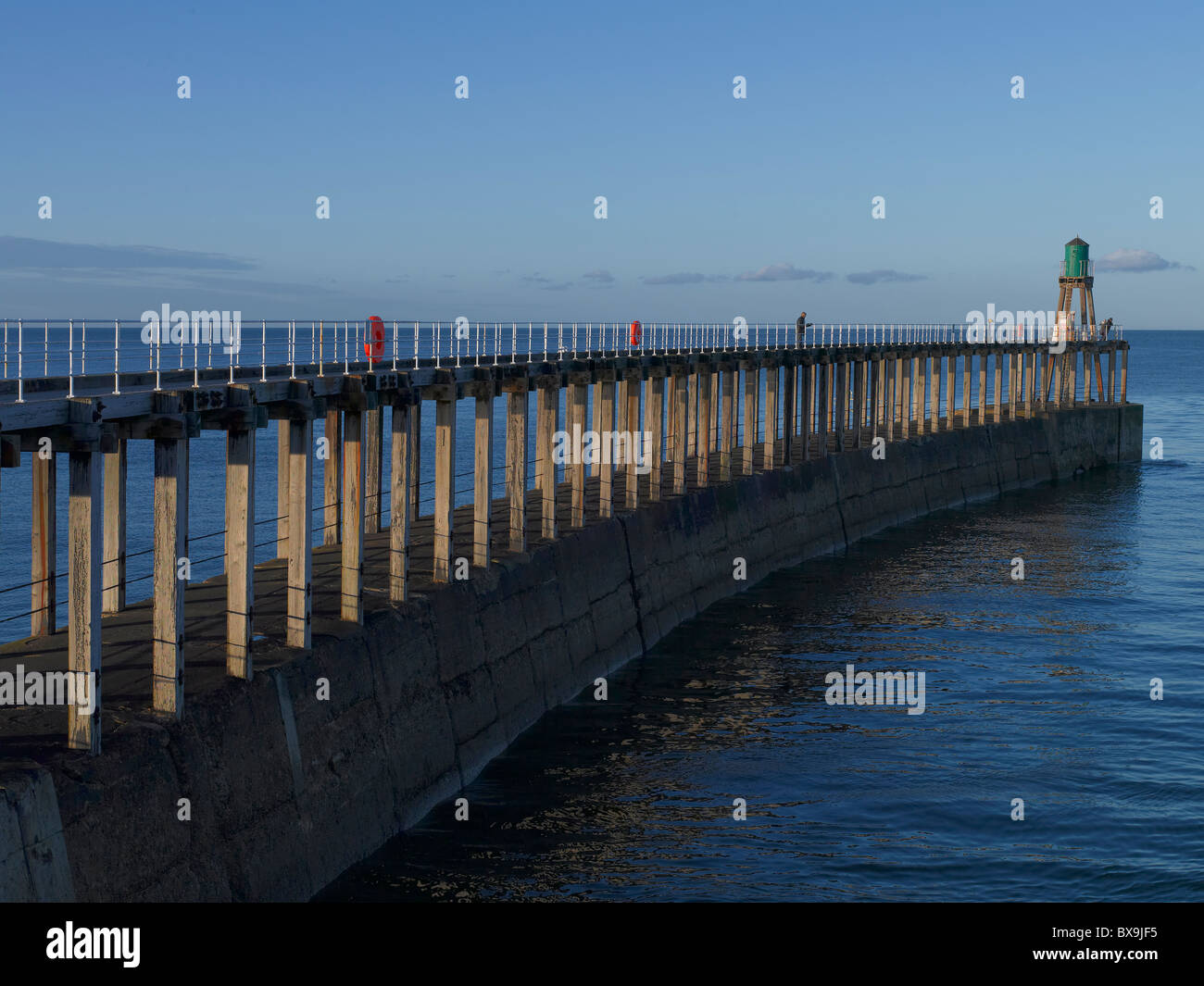 Whitby harbour england pier planks hi-res stock photography and images ...