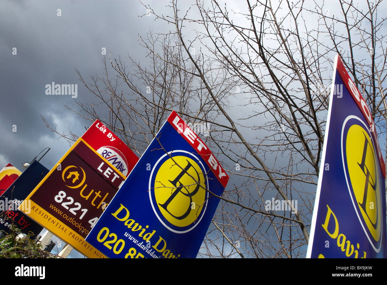 Letting signs UK Stock Photo - Alamy