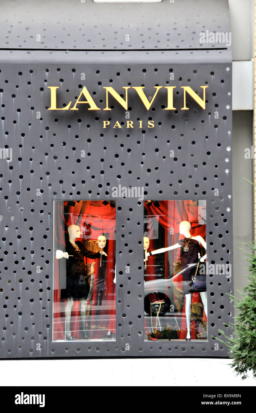 Lanvin store, Ginza, Tokyo, Japan Stock Photo - Alamy