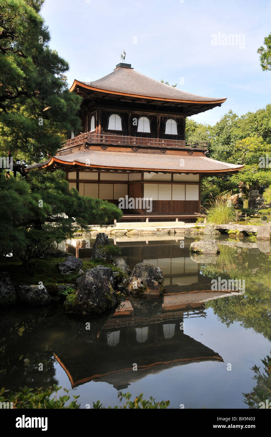 Silver temple hi-res stock photography and images - Alamy