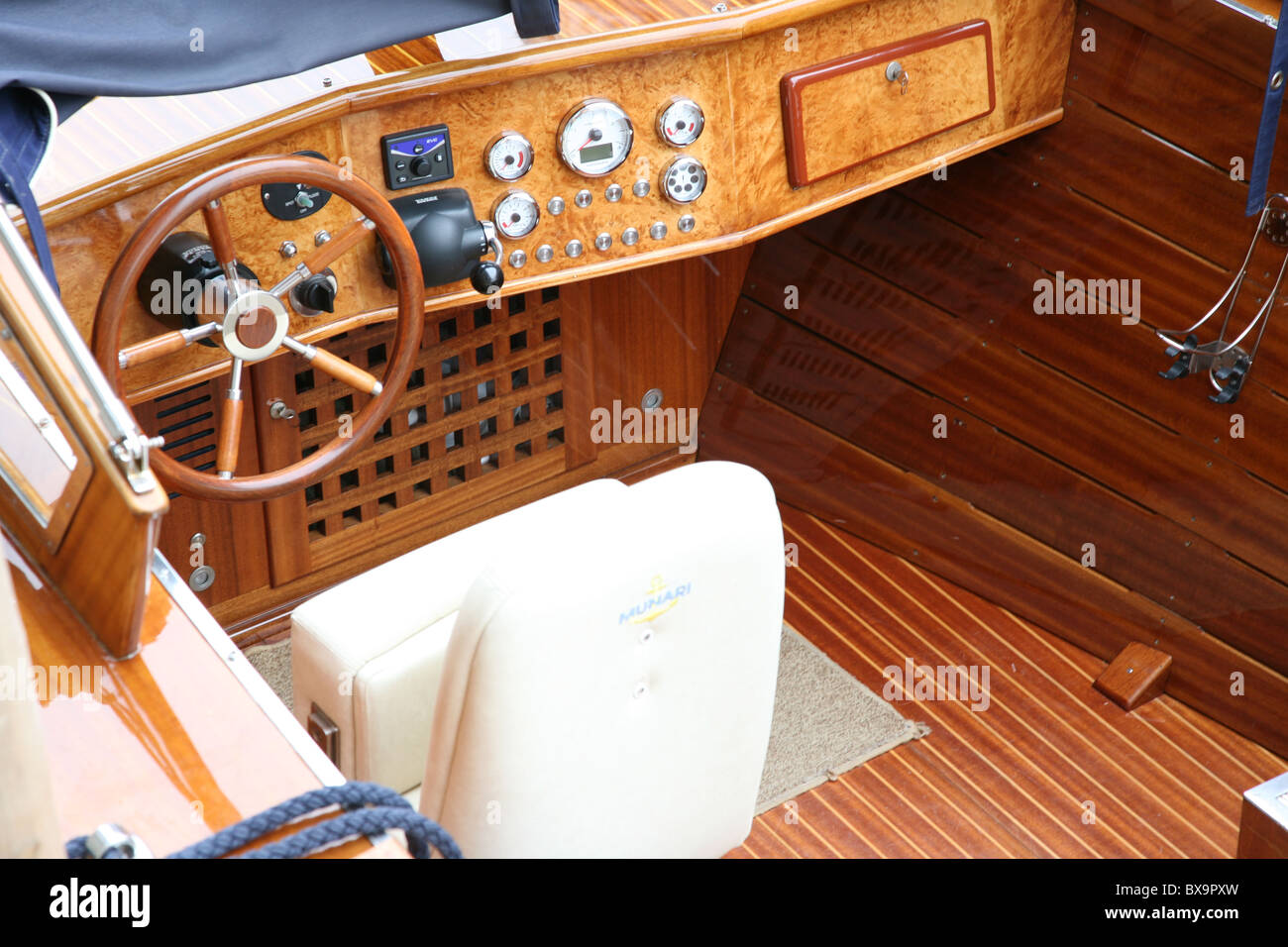 Luxurious cockpit interior hi-res stock photography and images - Alamy