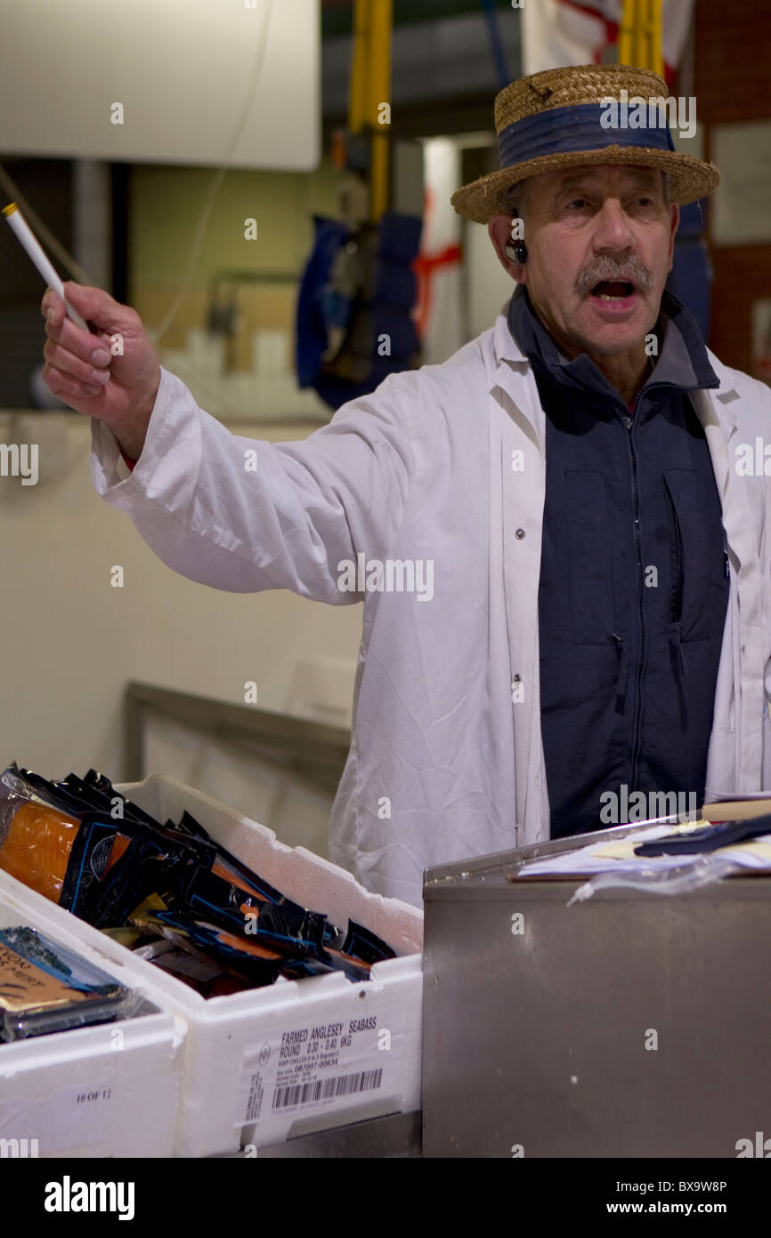 Roger Barton fishmonger,Billingsgate fish market,London,England Stock ...