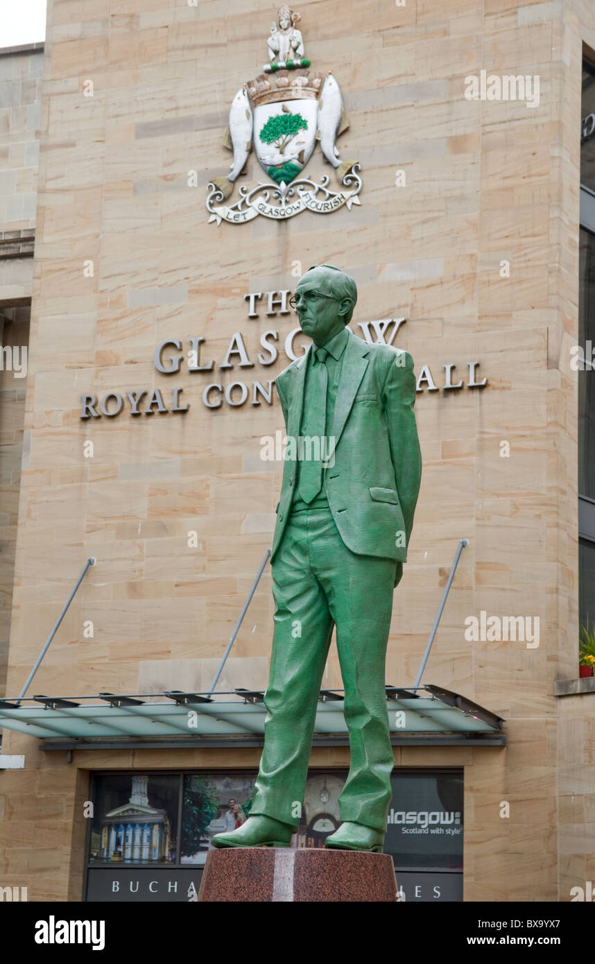 Statue of donald dewar hi-res stock photography and images - Alamy