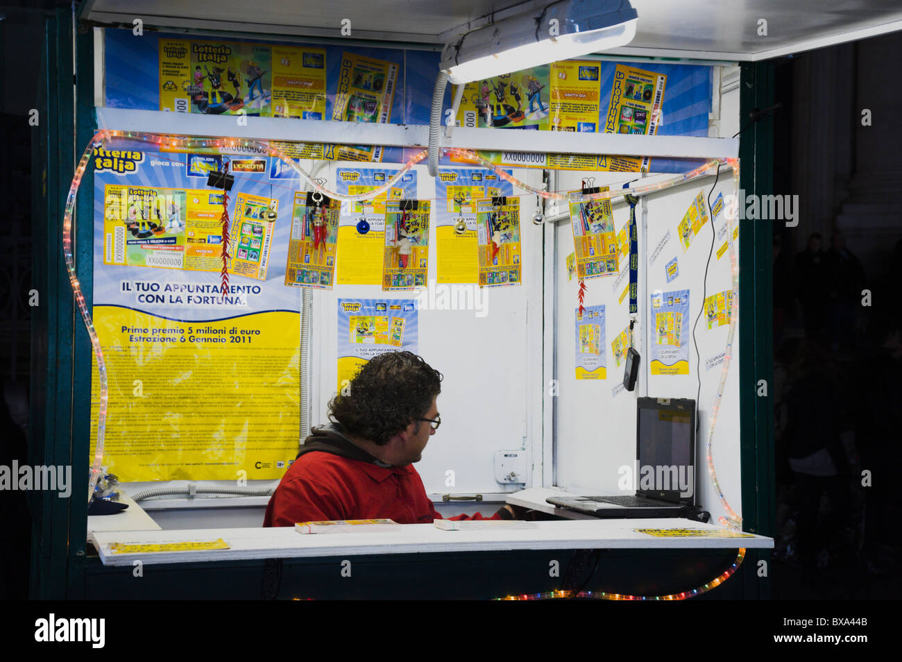 Lottery ticket booth hi-res stock photography and images - Alamy
