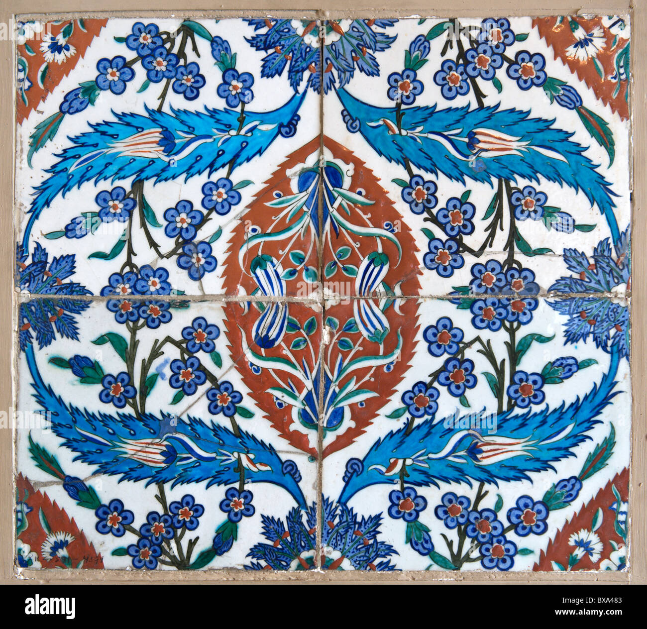 Iznik tiles hi-res stock photography and images - Alamy