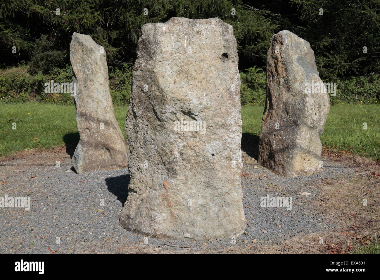 Standing stones ireland hi-res stock photography and images - Alamy