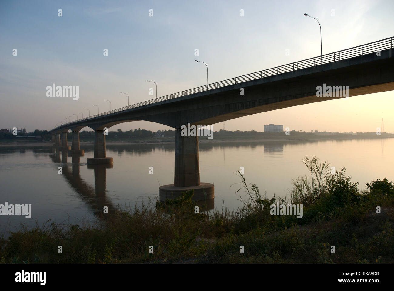Mekong bridge near Vientiane forms the border between Thailand and Laos ...