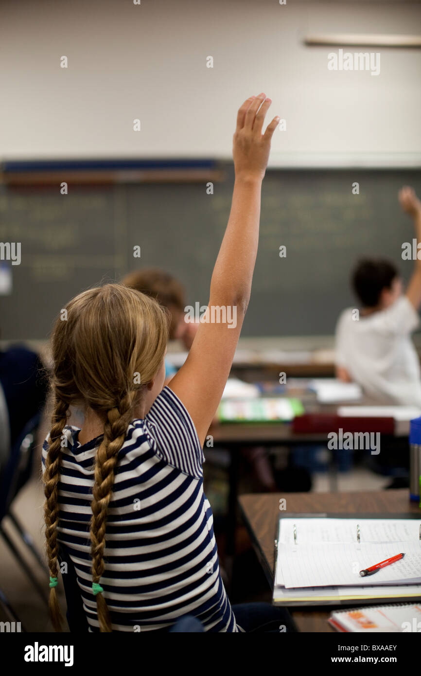 Middle school classroom answer hi-res stock photography and images - Alamy