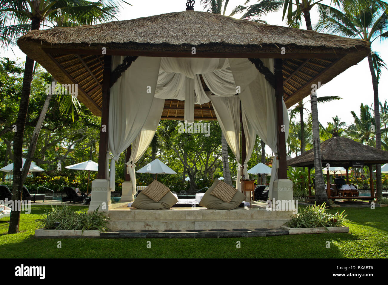 Traditional Balinese thatch Bale for massage and relaxation Stock Photo ...