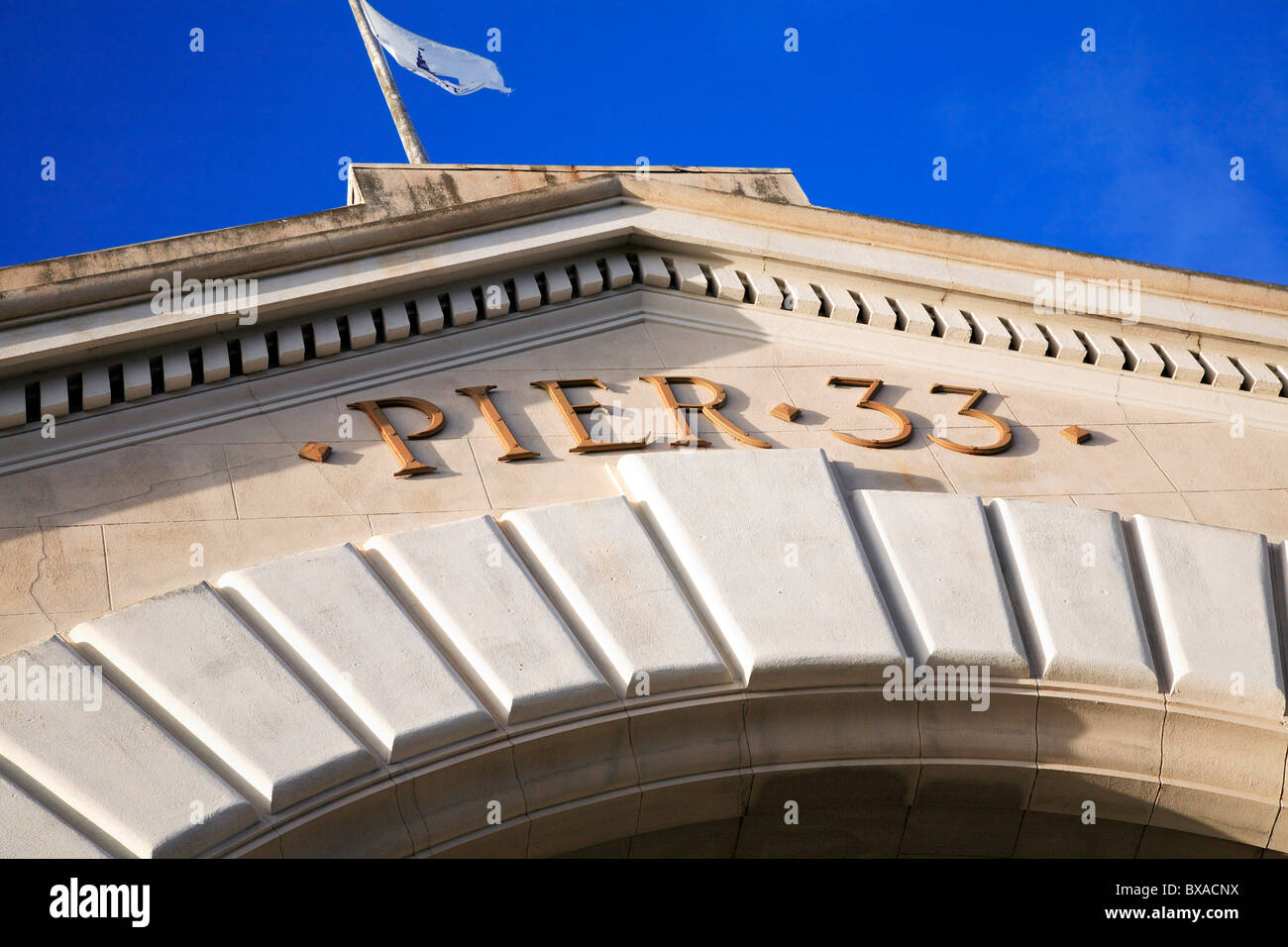 San francisco pier 33 hi-res stock photography and images - Alamy