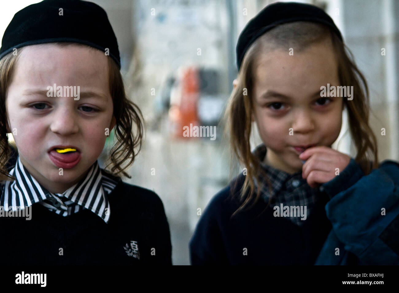 A cute Jewish Orthodox boy in Mea Shearim neighborhood , Jerusalem ...