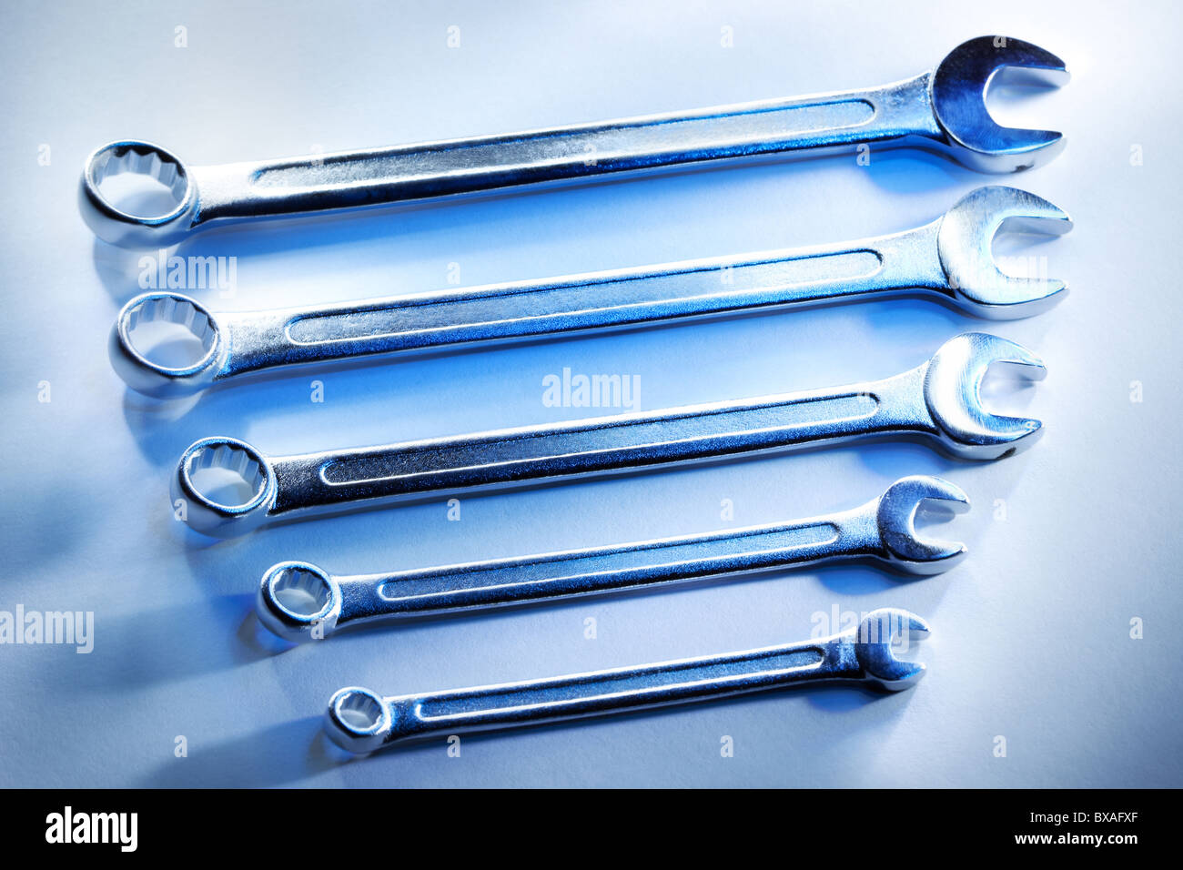 Set screw hi-res stock photography and images - Alamy