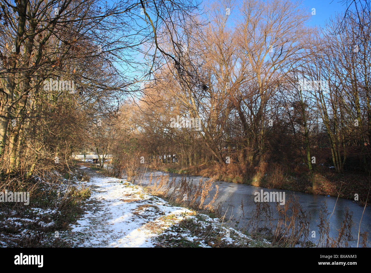 Nottingham colwick country park winter hi-res stock photography and ...