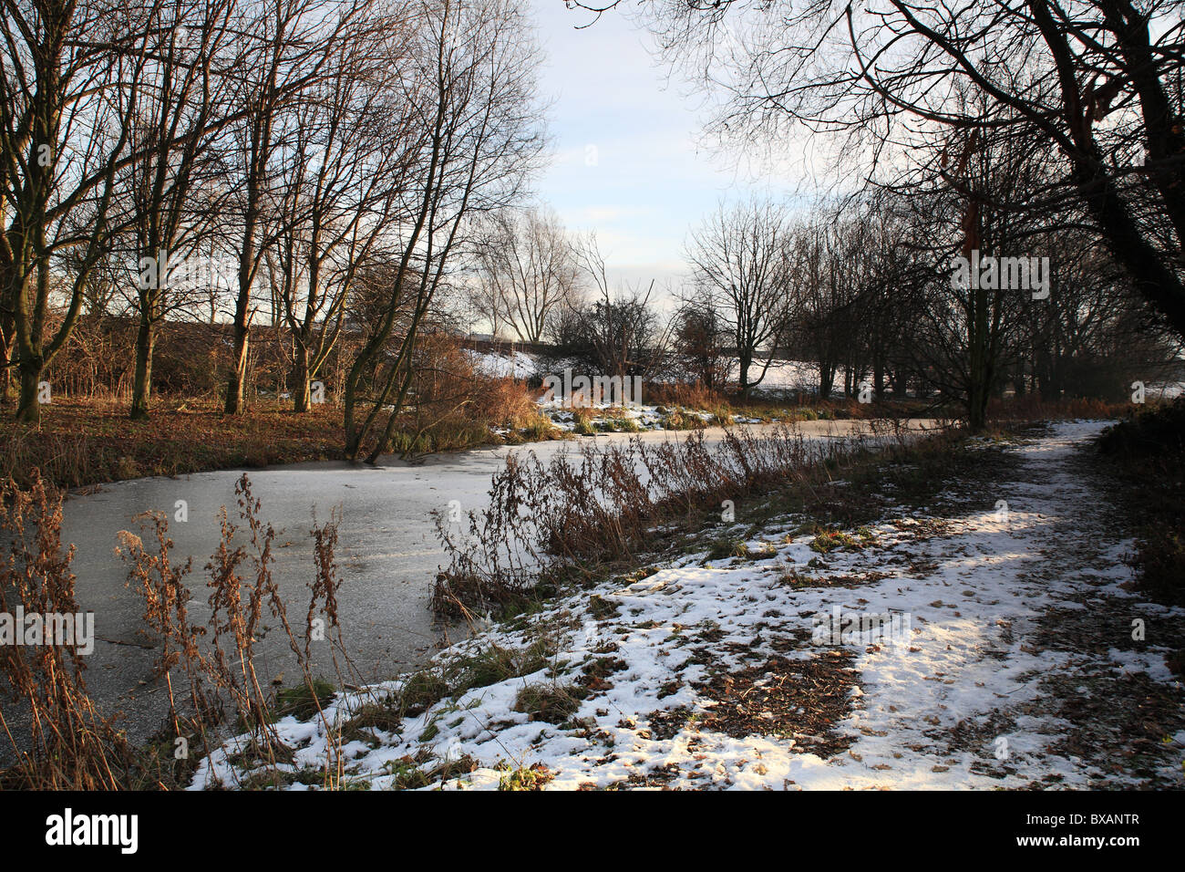 Nottingham colwick country park winter hi-res stock photography and ...