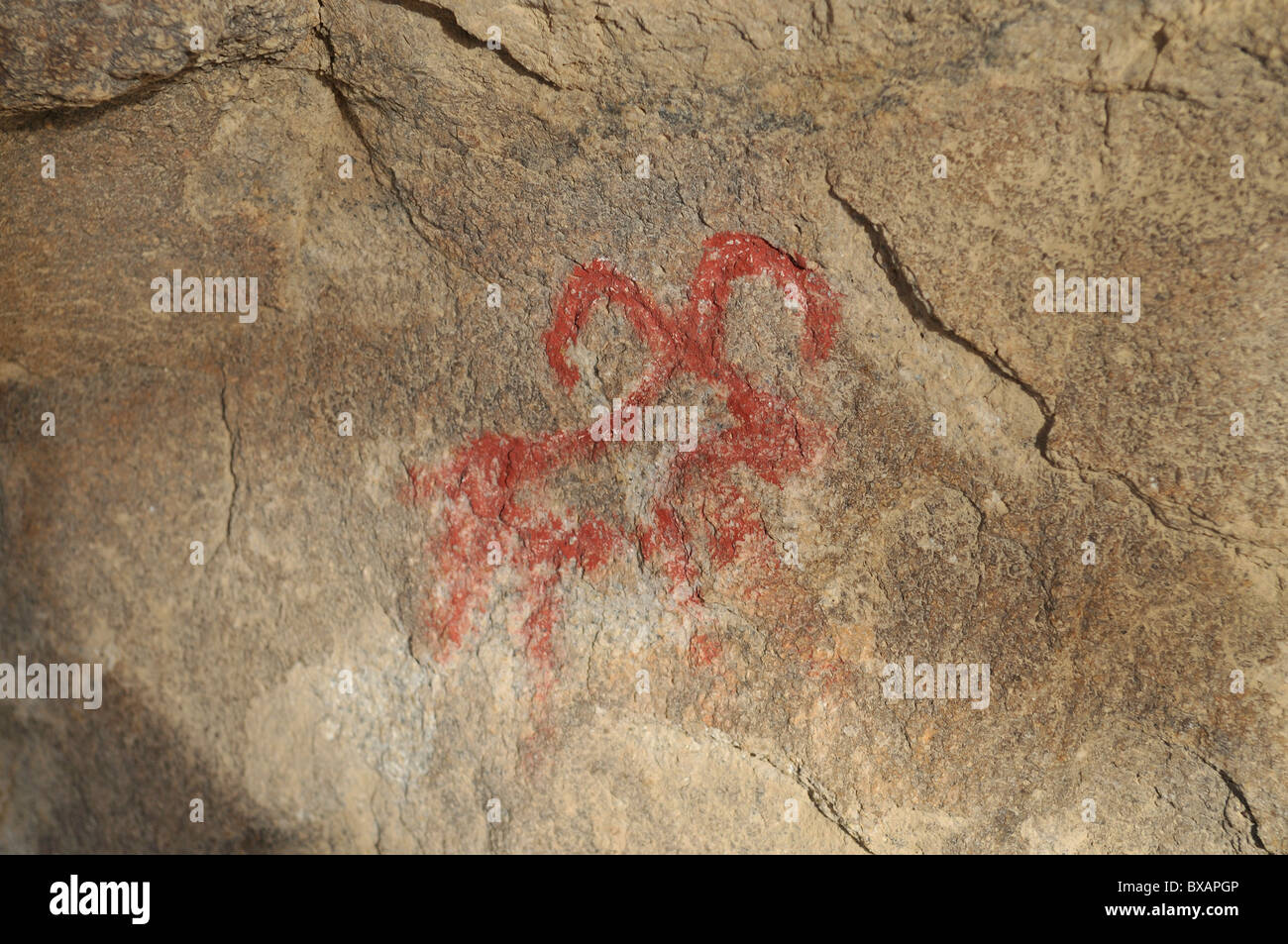 Petroglyph in Joshua Tree located near Barker Dam Stock Photo - Alamy