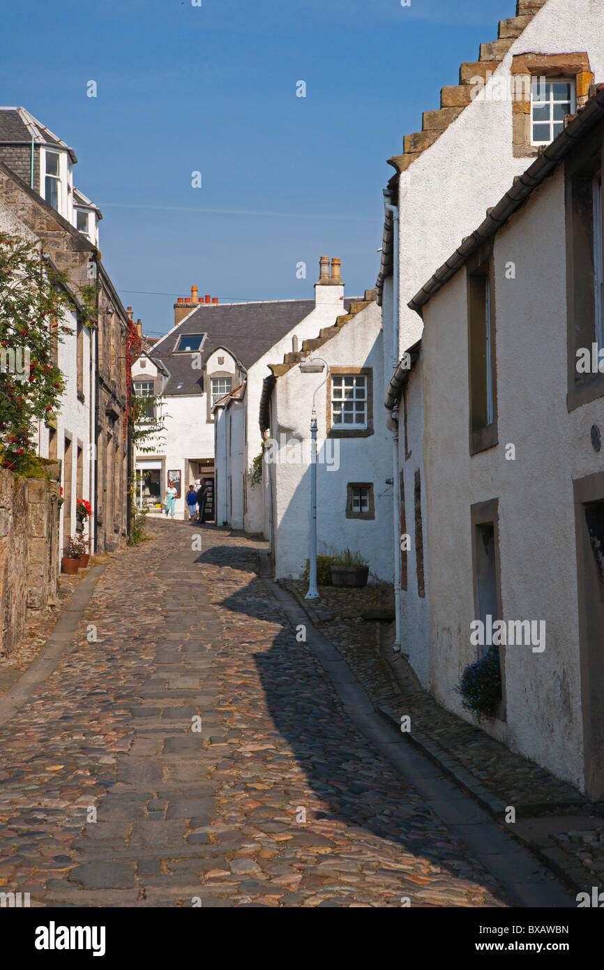 Culross buildings hi-res stock photography and images - Alamy