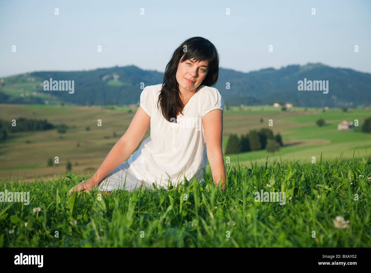 Grass fringe hi-res stock photography and images - Alamy