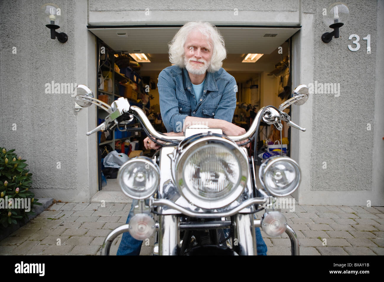 Old Harley Davidson Motorcycle Stock Photos & Old Harley Davidson ...