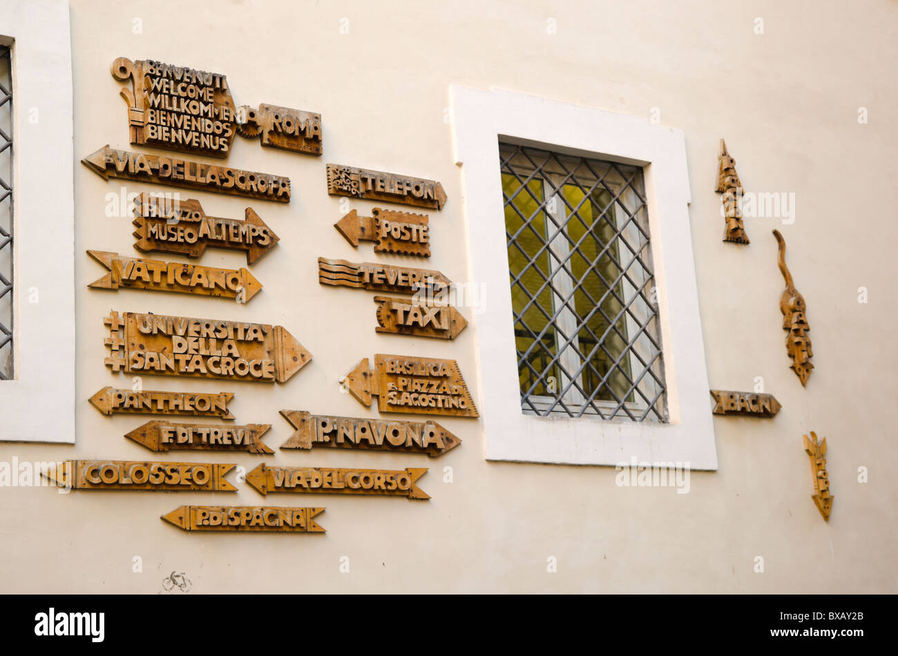 Roma, wooden signs on wall, near Piazza Navona Stock Photo - Alamy