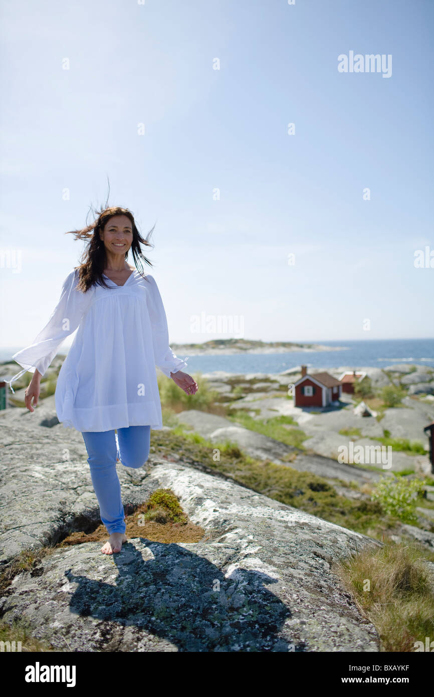 Walking the rock hi-res stock photography and images - Alamy