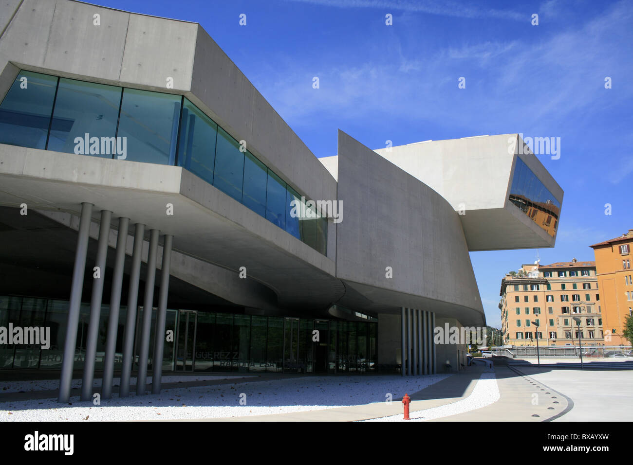 maxxi museum of modern art in rome italy Stock Photo - Alamy