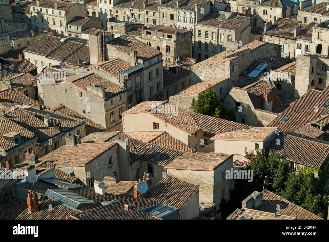 Old towns france hi-res stock photography and images - Alamy