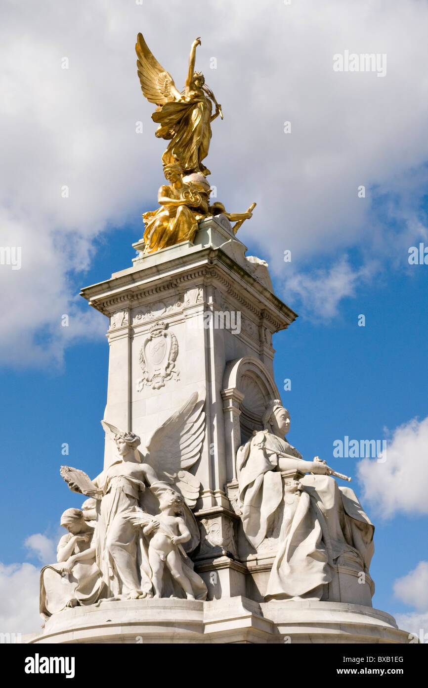 Gold angel queen victoria monument hi-res stock photography and images ...