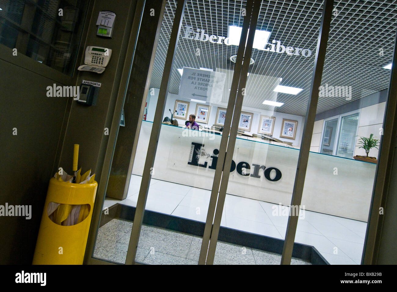Libero newspaper hi-res stock photography and images - Alamy