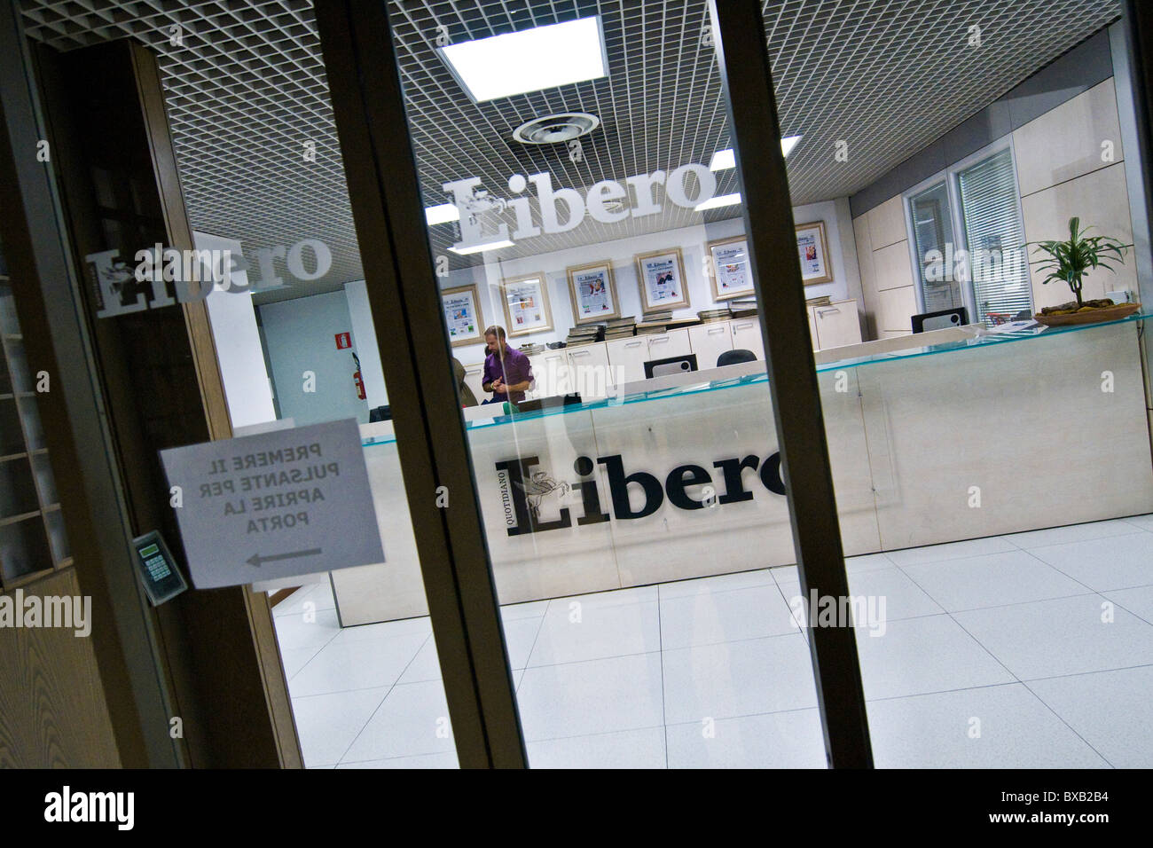 Libero newspaper hi-res stock photography and images - Alamy
