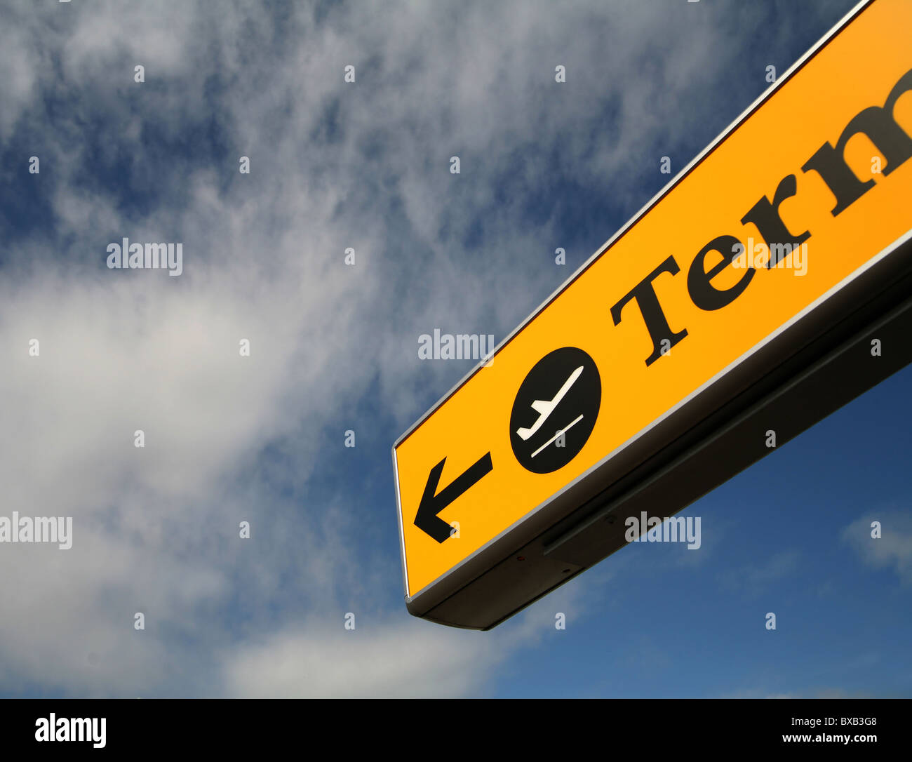 Departure sign hi-res stock photography and images - Alamy
