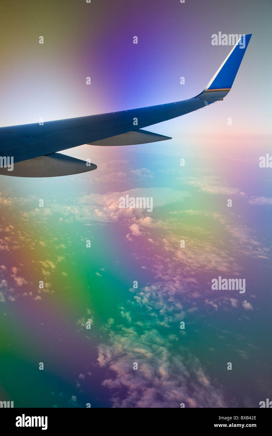 Airplane wing in flight sunrise hi-res stock photography and images - Alamy
