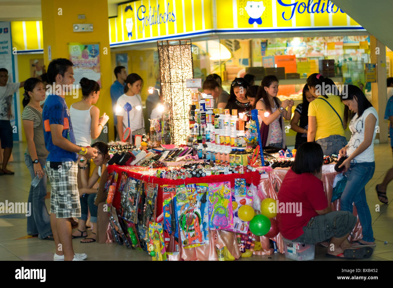 Elizabeth Mall, cebu city, philippines Stock Photo - Alamy