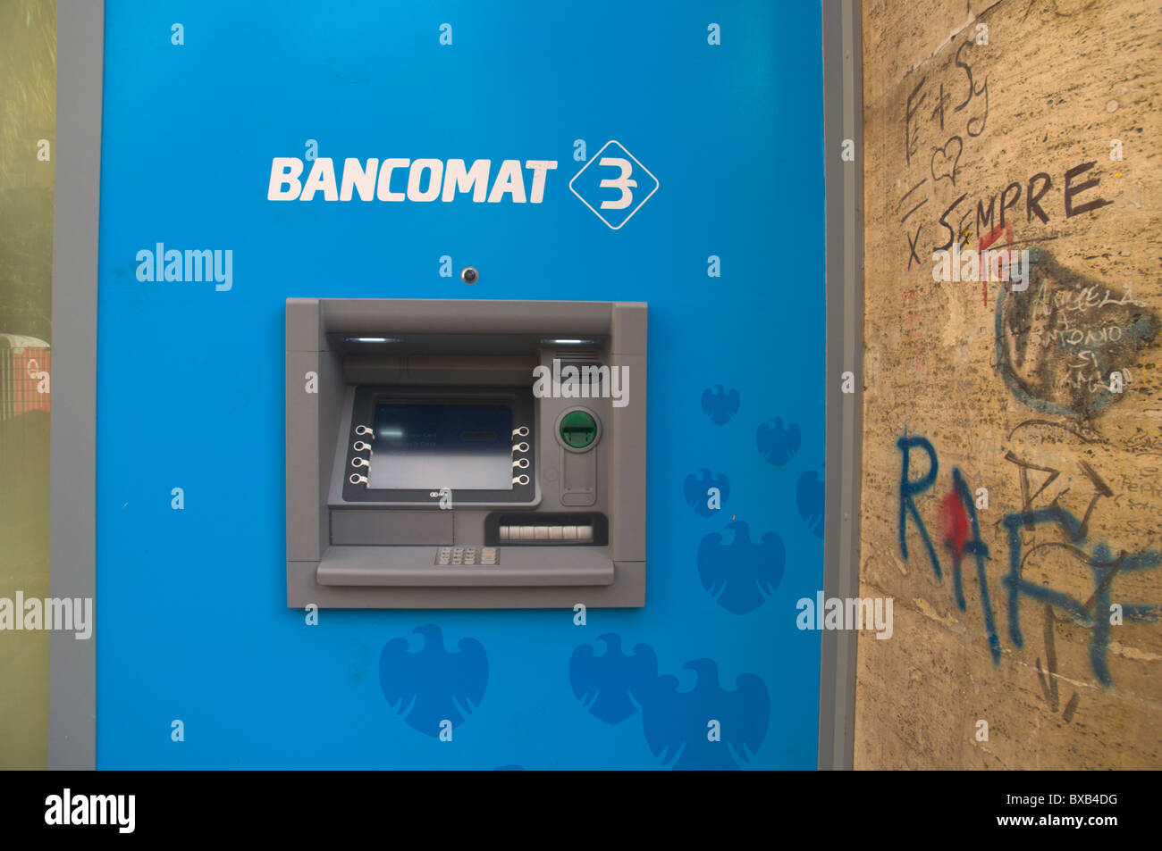 Cashpoint machine italy hi-res stock photography and images - Alamy