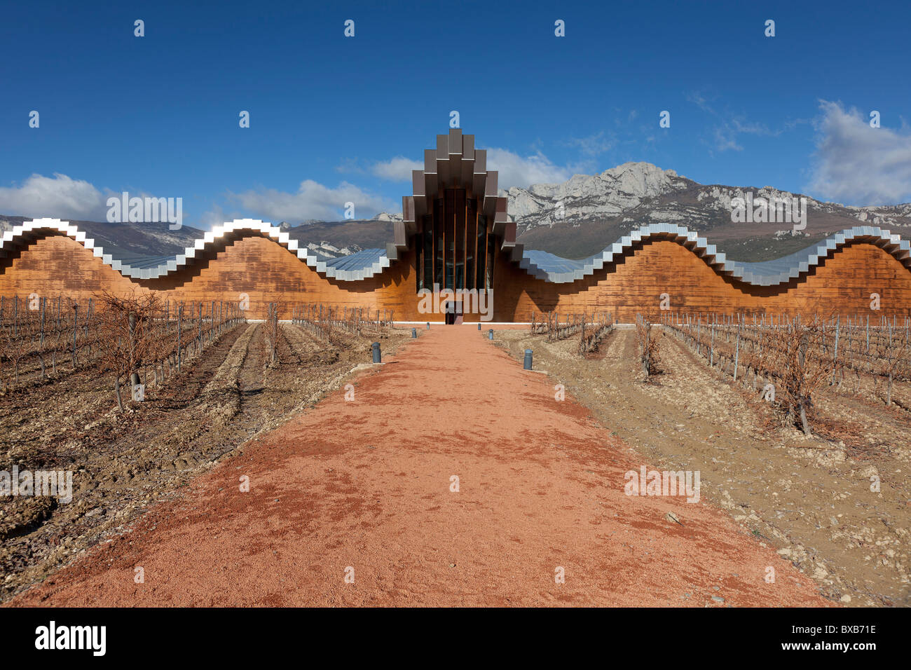 Ysios winery, Laguardia, Alava, Spain Stock Photo - Alamy