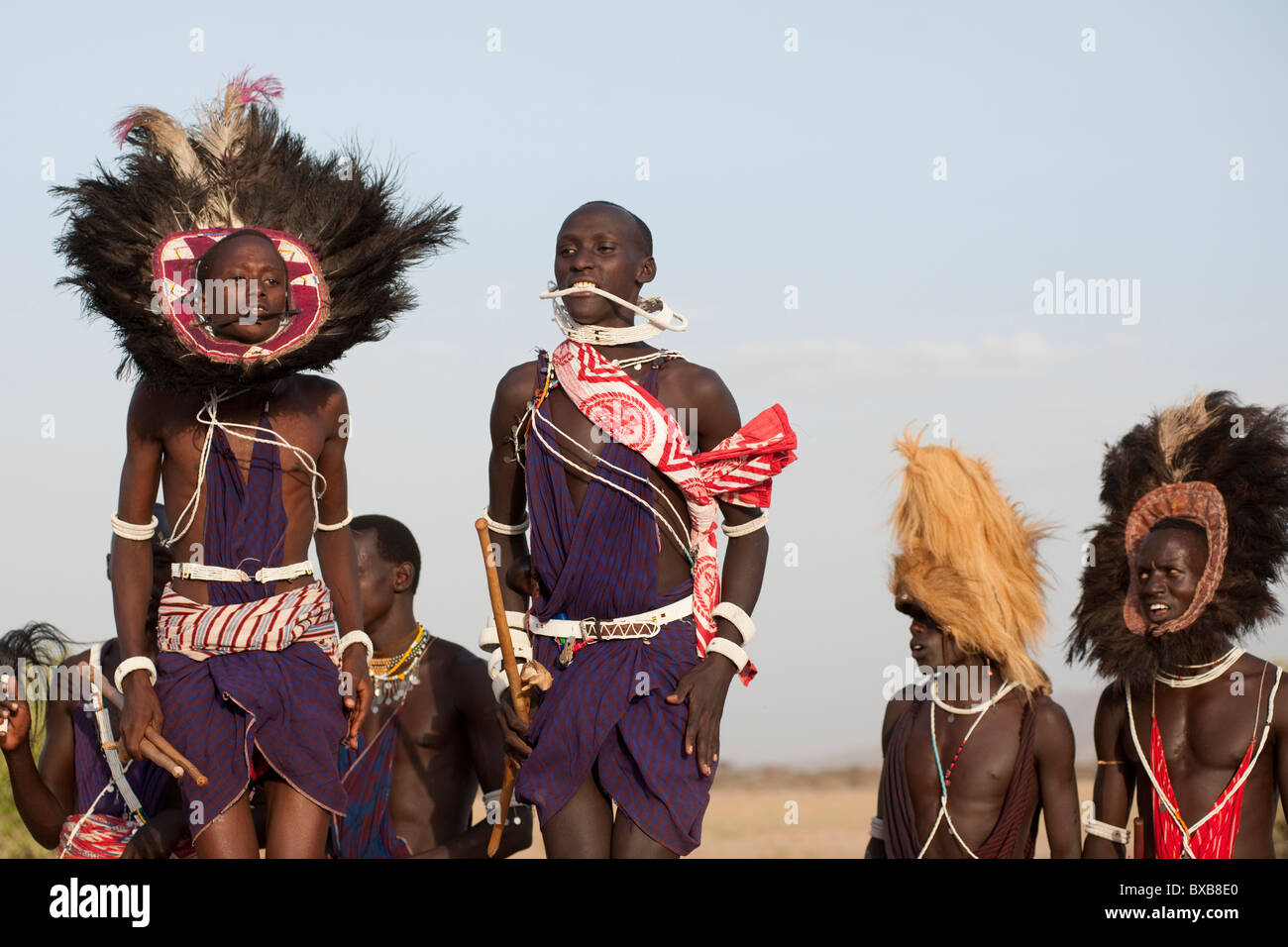 Kenyan tribal dance Stock Photo - Alamy