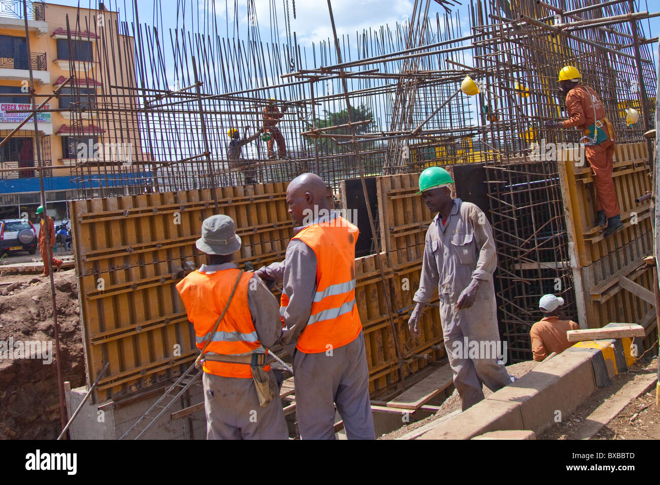 African highway hi-res stock photography and images - Alamy