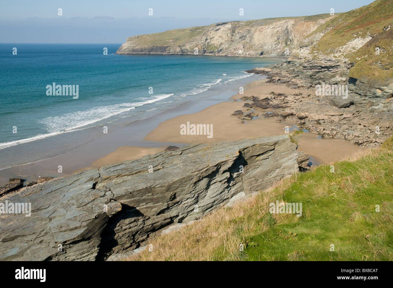 The attractive sandy beach at Trebarwith Strand on the north Cornwall ...
