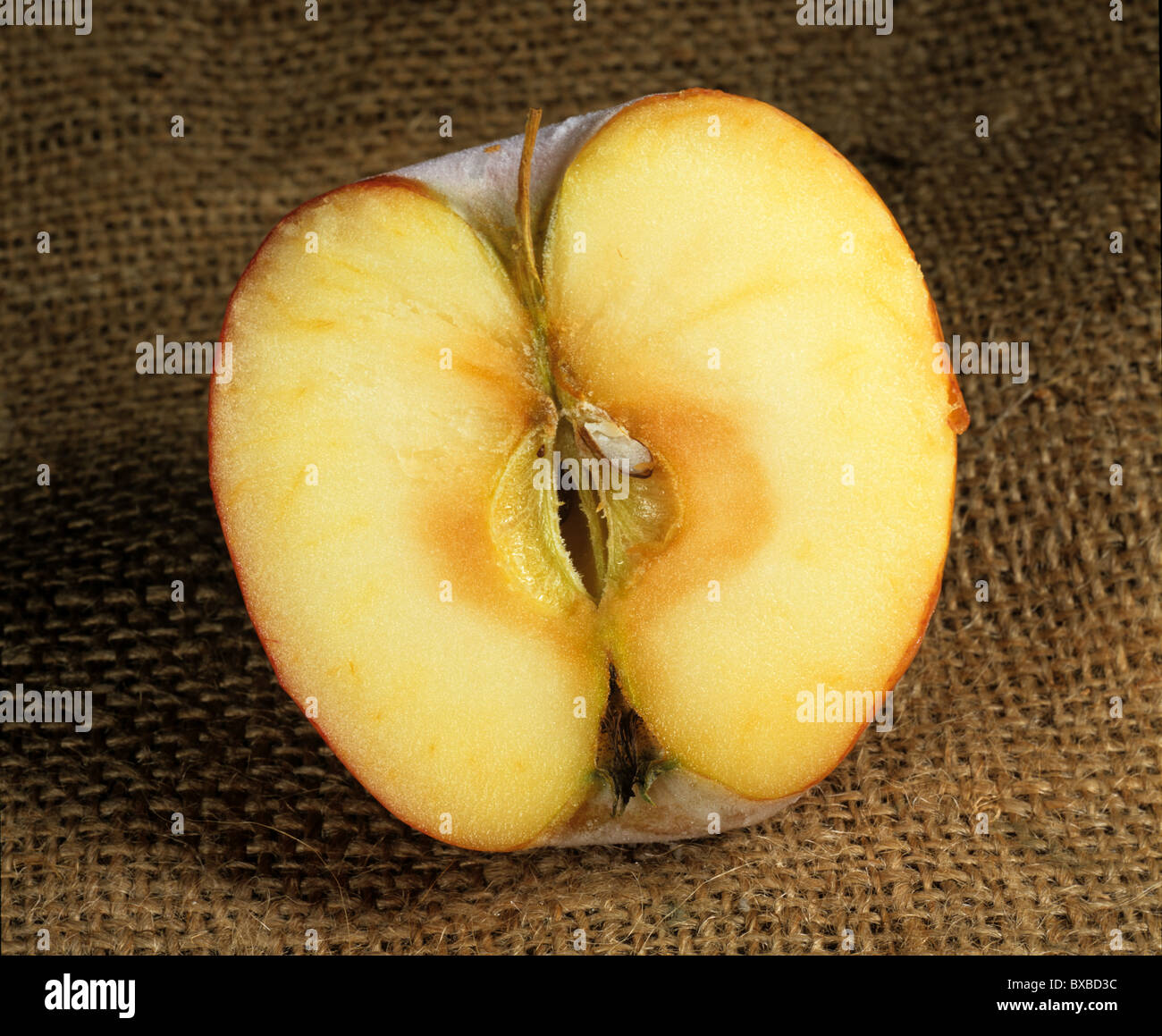 Apple hi-res stock photography and images - Alamy